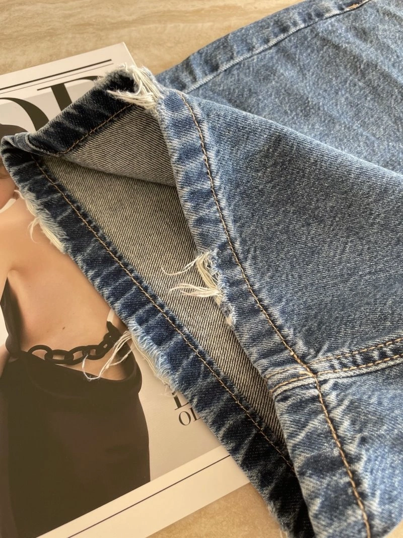 Inexpensive Unclassified Brand Short Pants