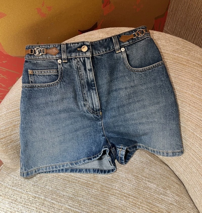 Brand-authenticated Unclassified Brand Short Pants