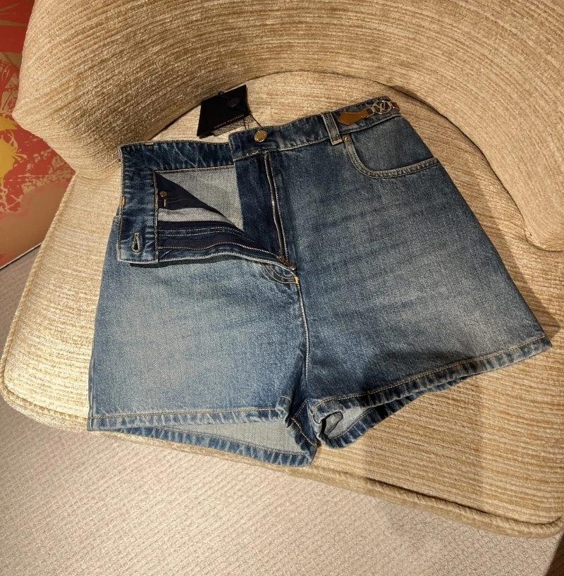 Brand-authenticated Unclassified Brand Short Pants