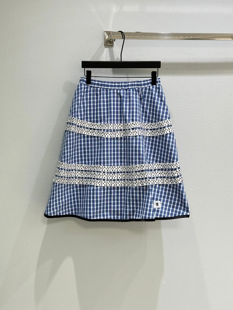 Brand-authenticated Unclassified Brand Short Pants
