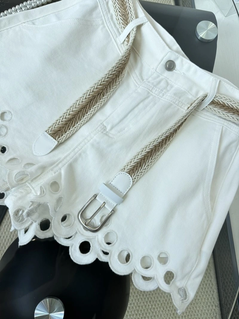 Real Unclassified Brand Short Pants