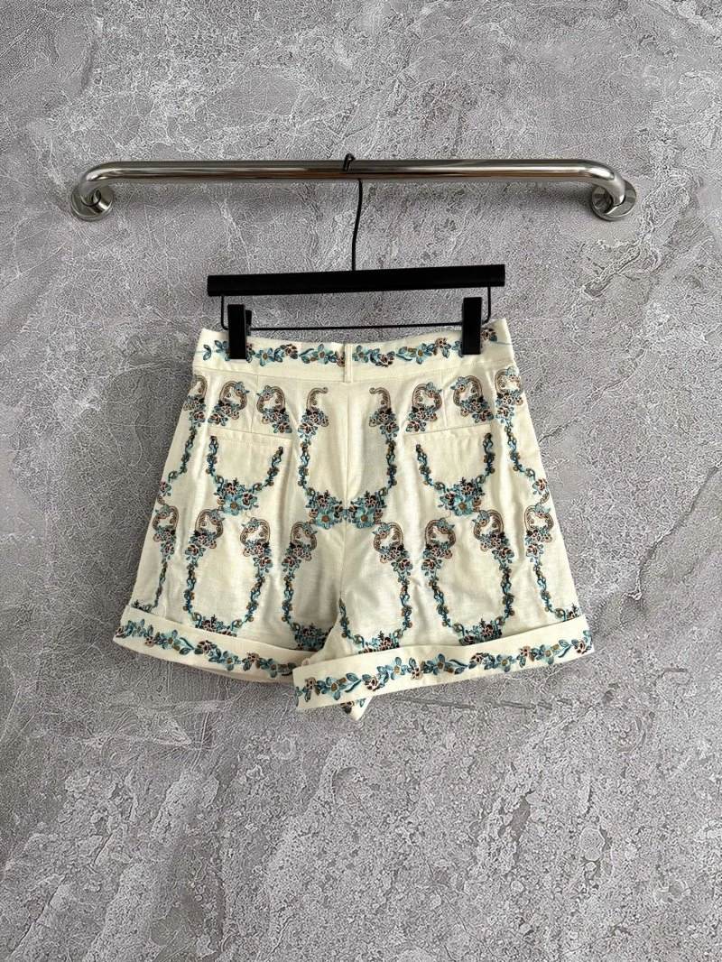 Real Unclassified Brand Short Pants