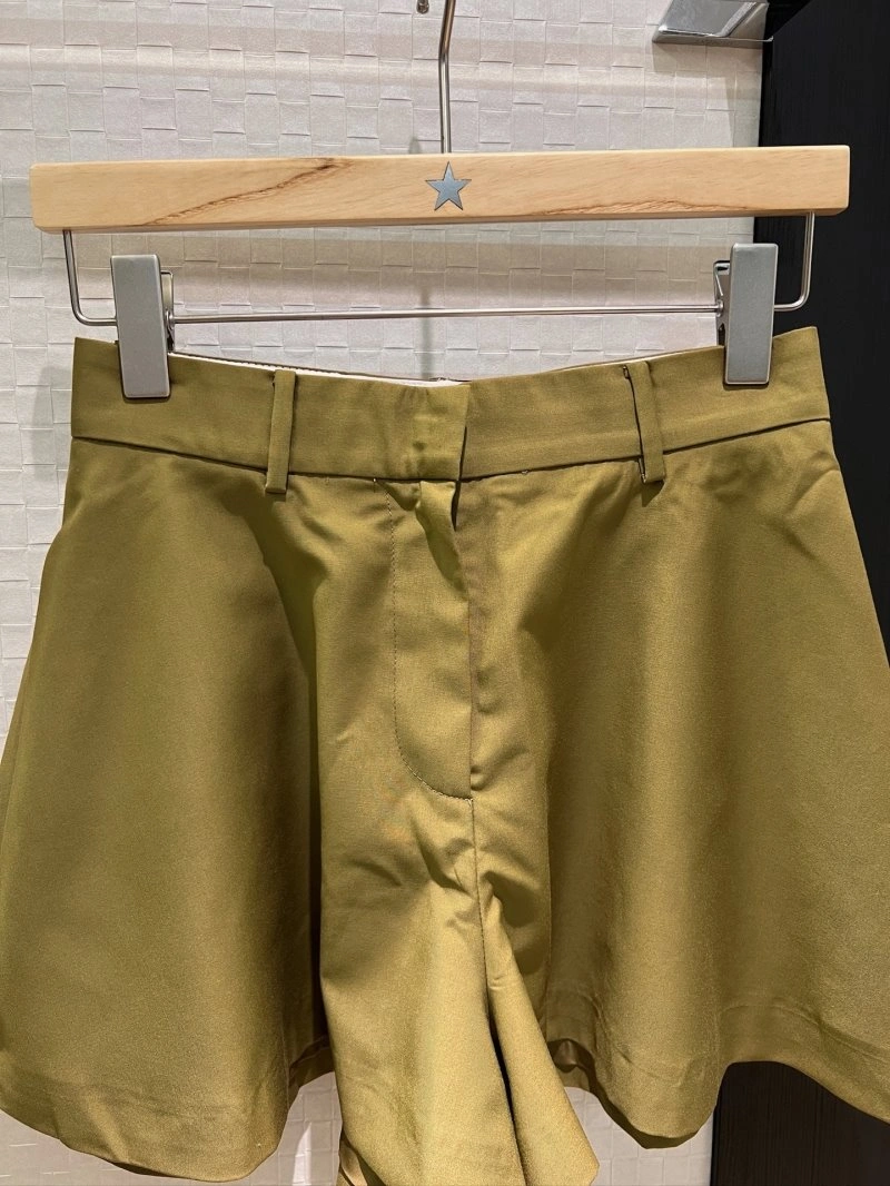 Top mirror Unclassified Brand Short Pants