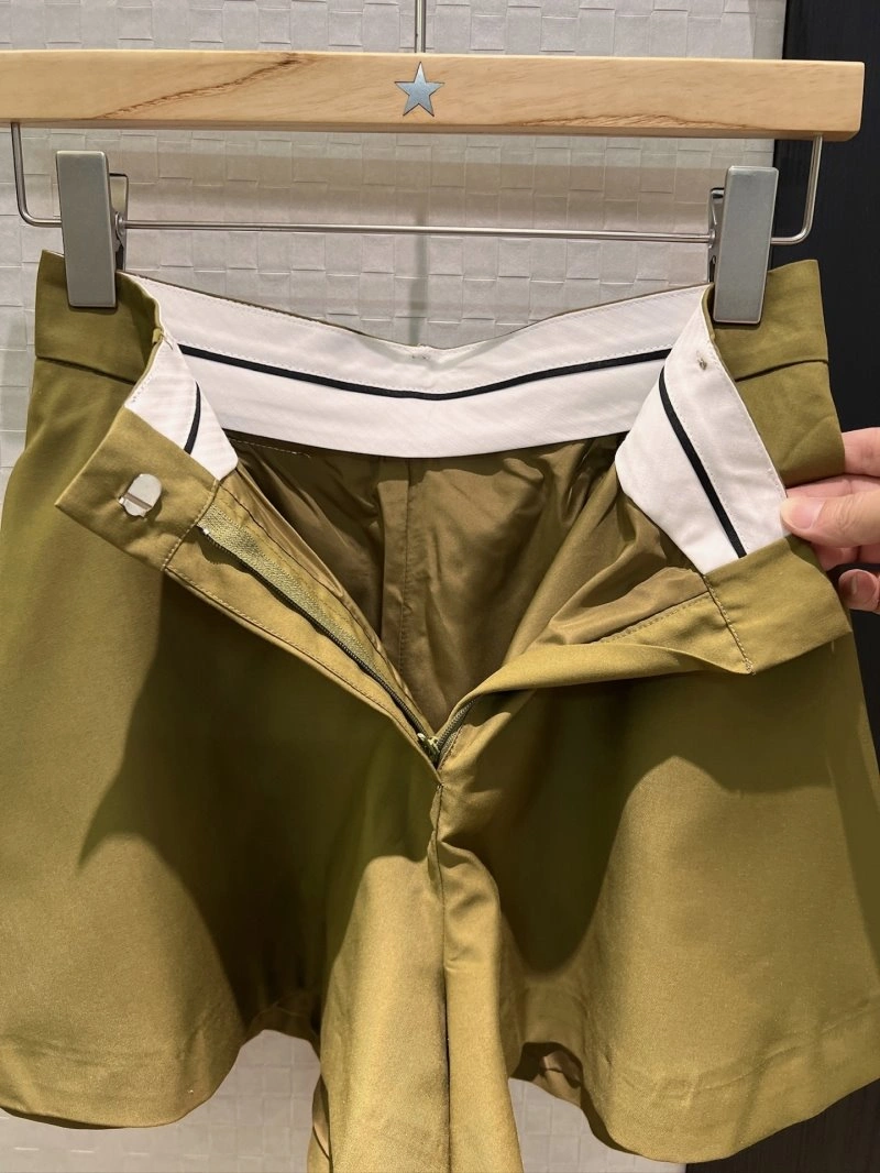 Top mirror Unclassified Brand Short Pants