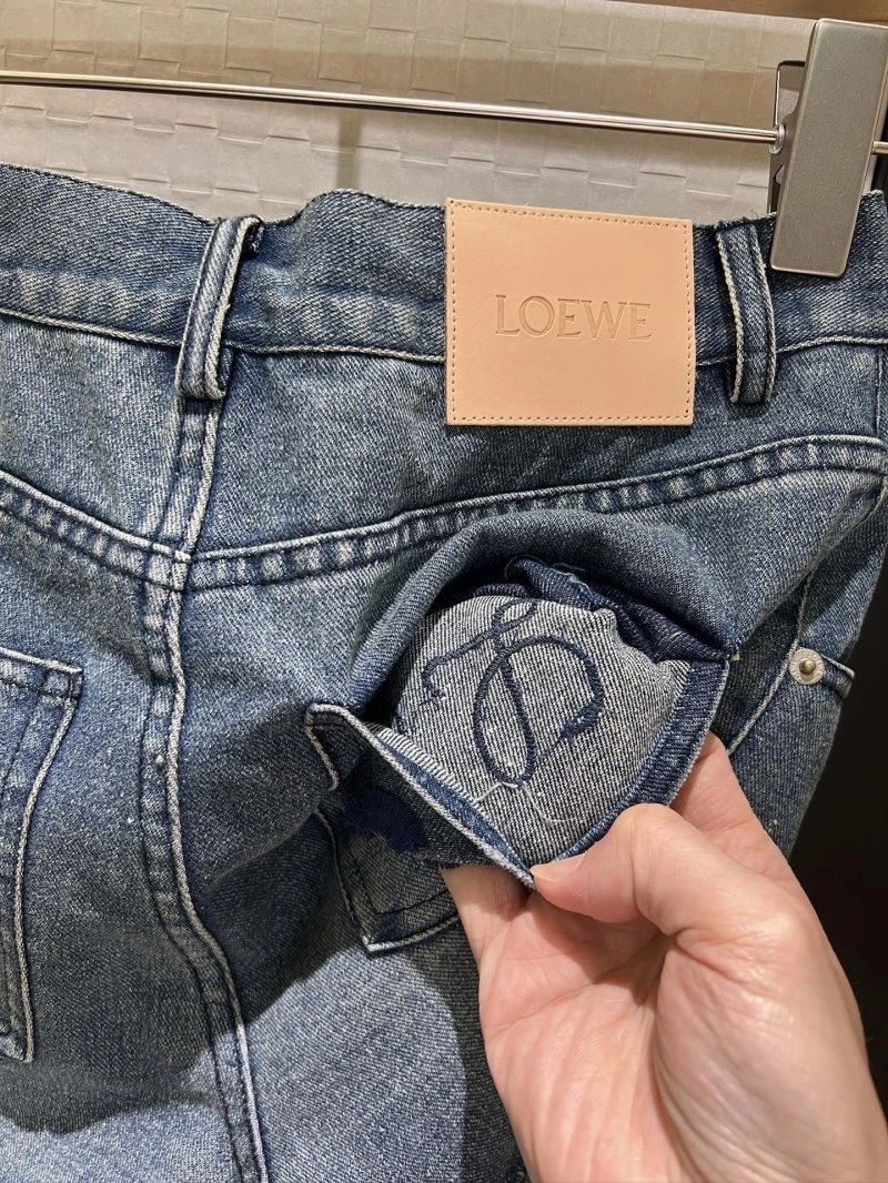 Brand-authenticated Unclassified Brand Short Pants
