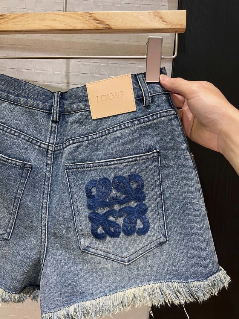 Brand-authenticated Unclassified Brand Short Pants