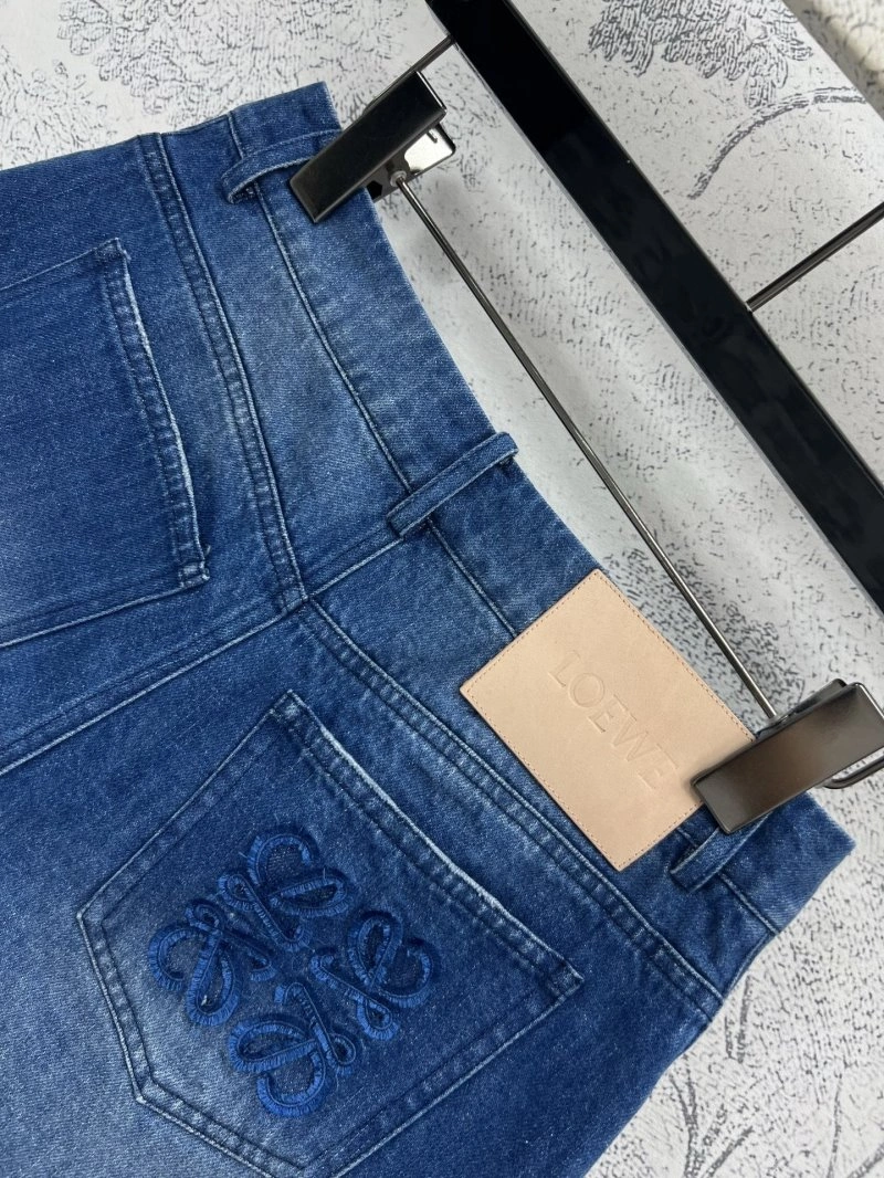 Brand-authenticated Unclassified Brand Short Pants