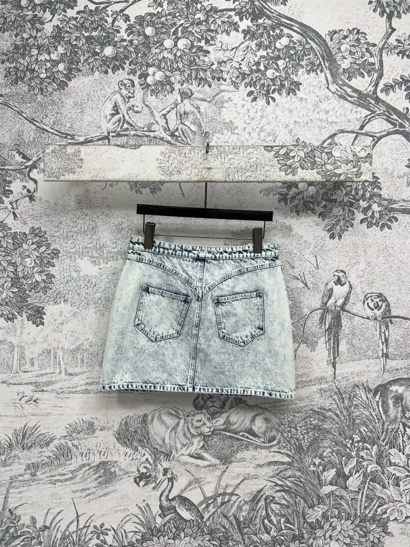 Factory-made Unclassified Brand Short Pants