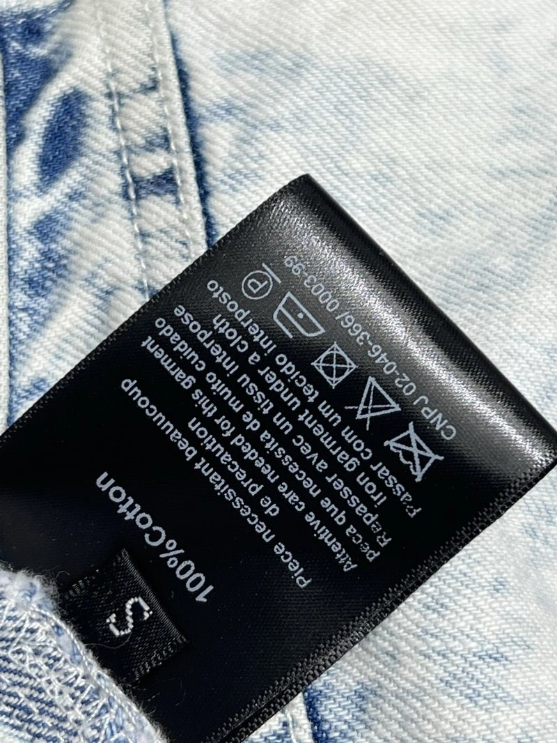 Factory-made Unclassified Brand Short Pants