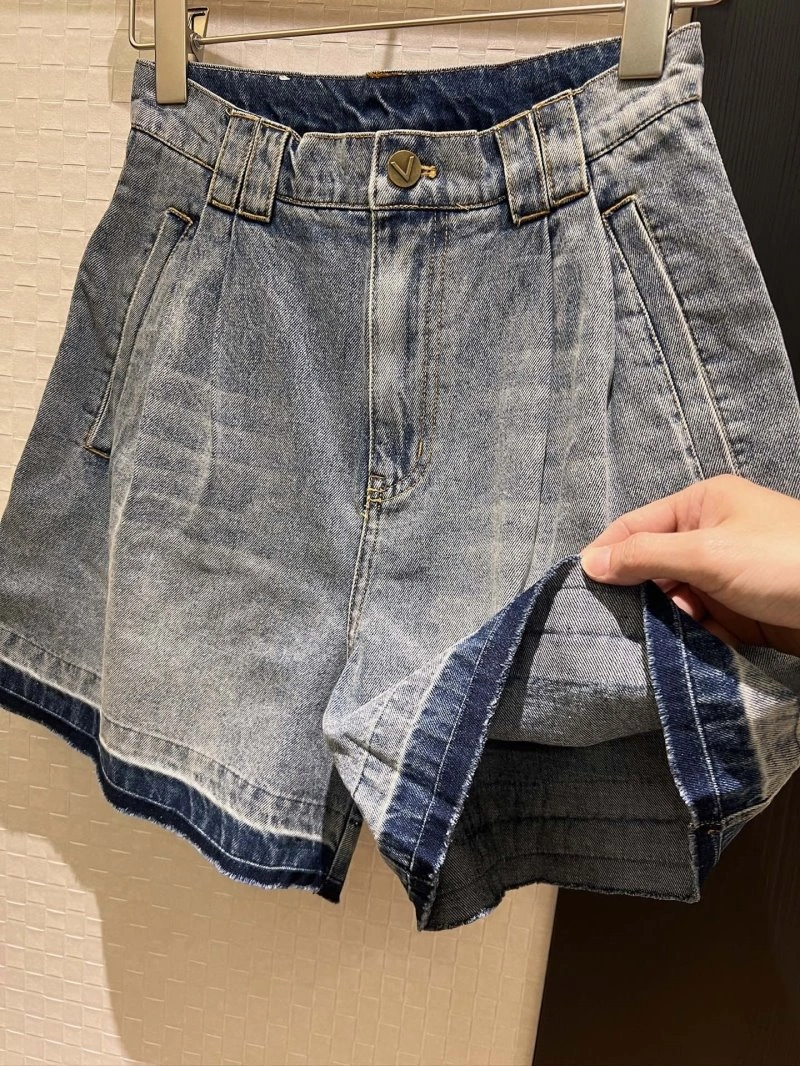 Genuine Unclassified Brand Short Pants