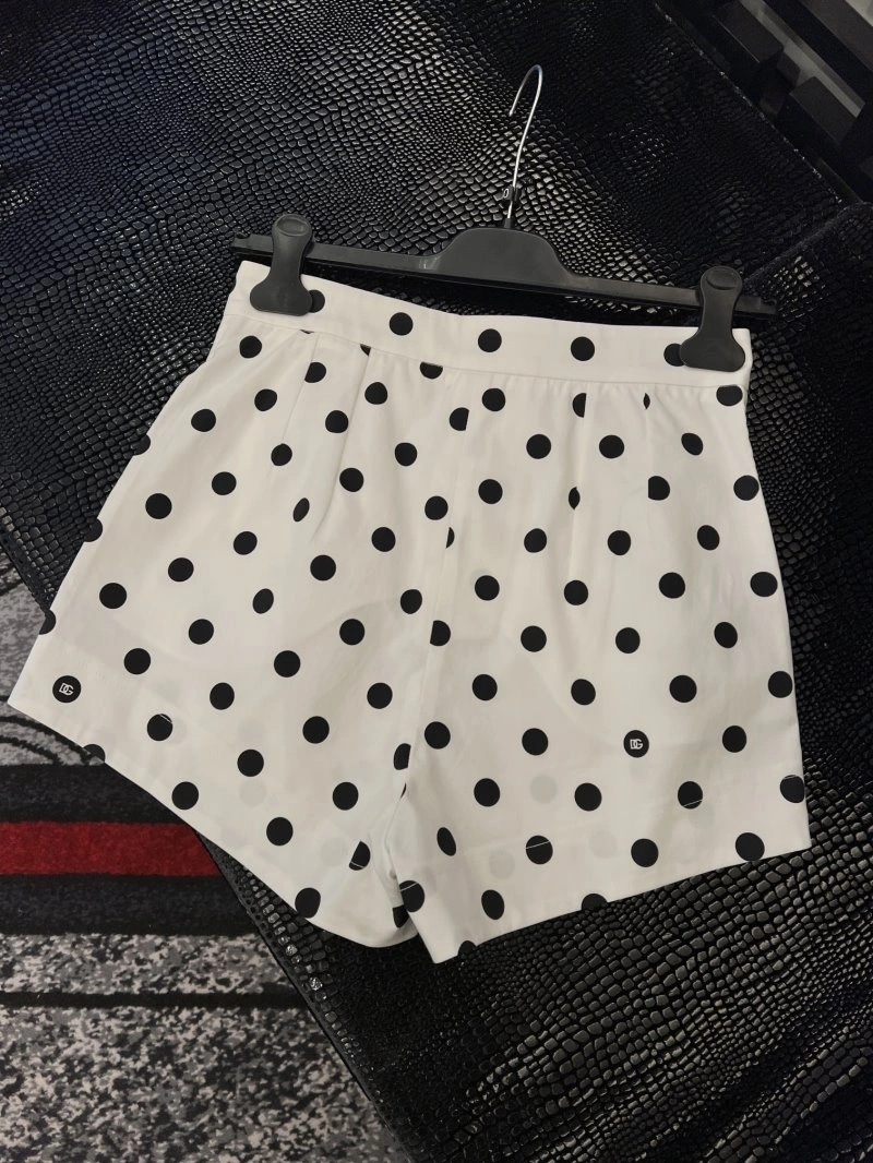 Budget-friendly Unclassified Brand Short Pants