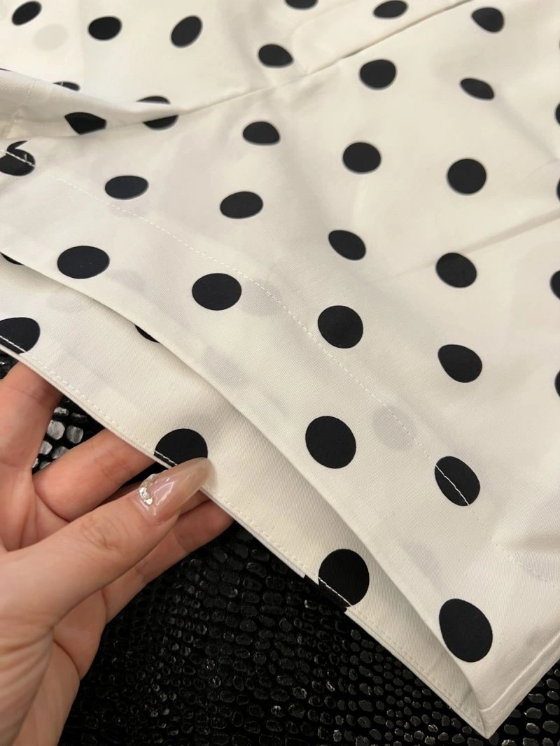 Budget-friendly Unclassified Brand Short Pants