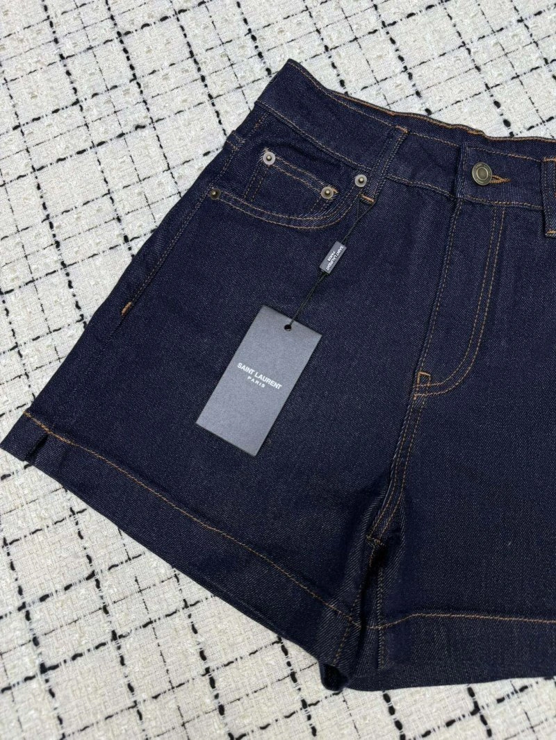Low-cost Unclassified Brand Short Pants