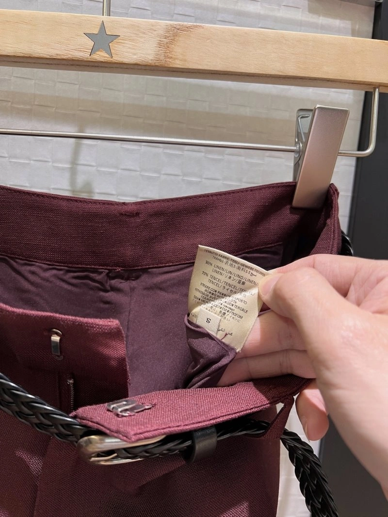 Factory-made Unclassified Brand Short Pants
