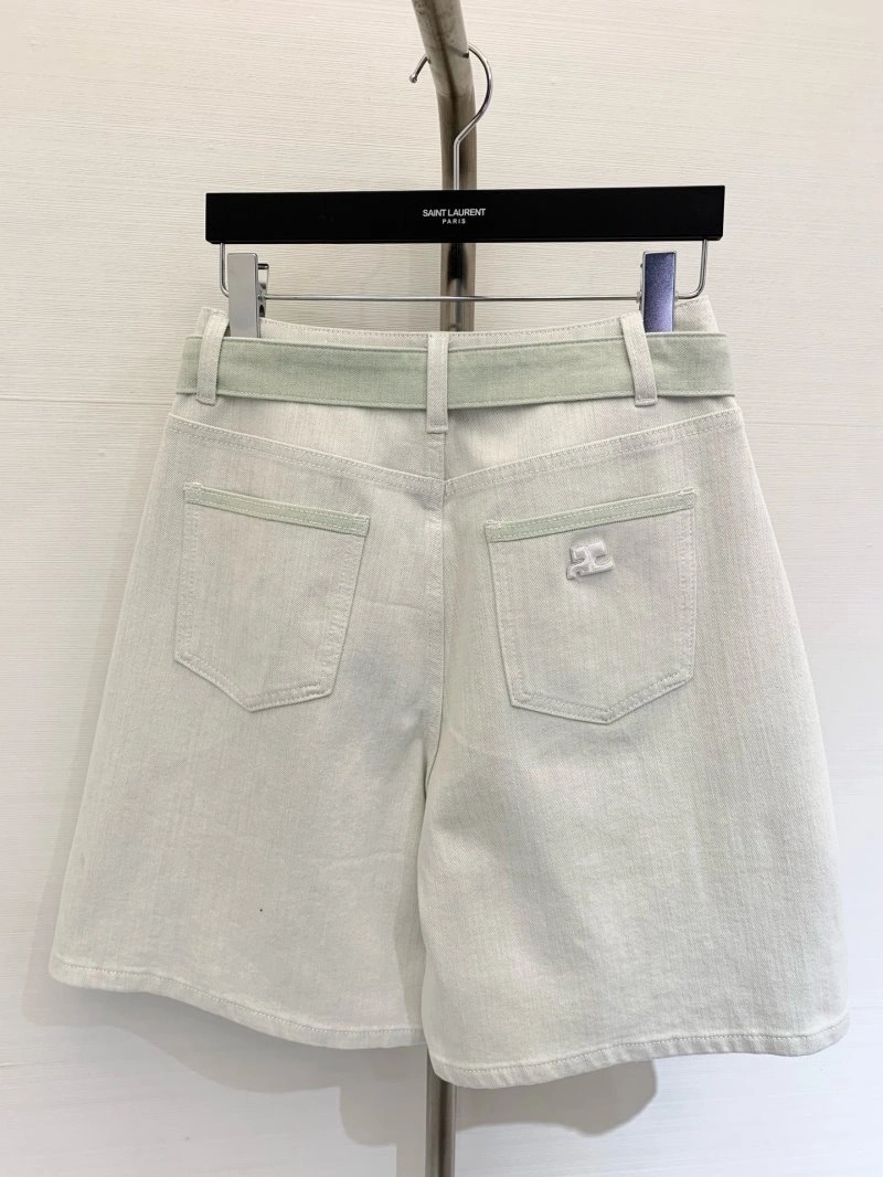 Exact replica Unclassified Brand Short Pants