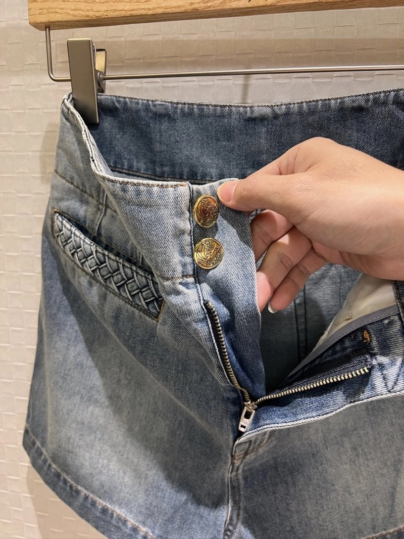 Authentic Unclassified Brand Short Pants