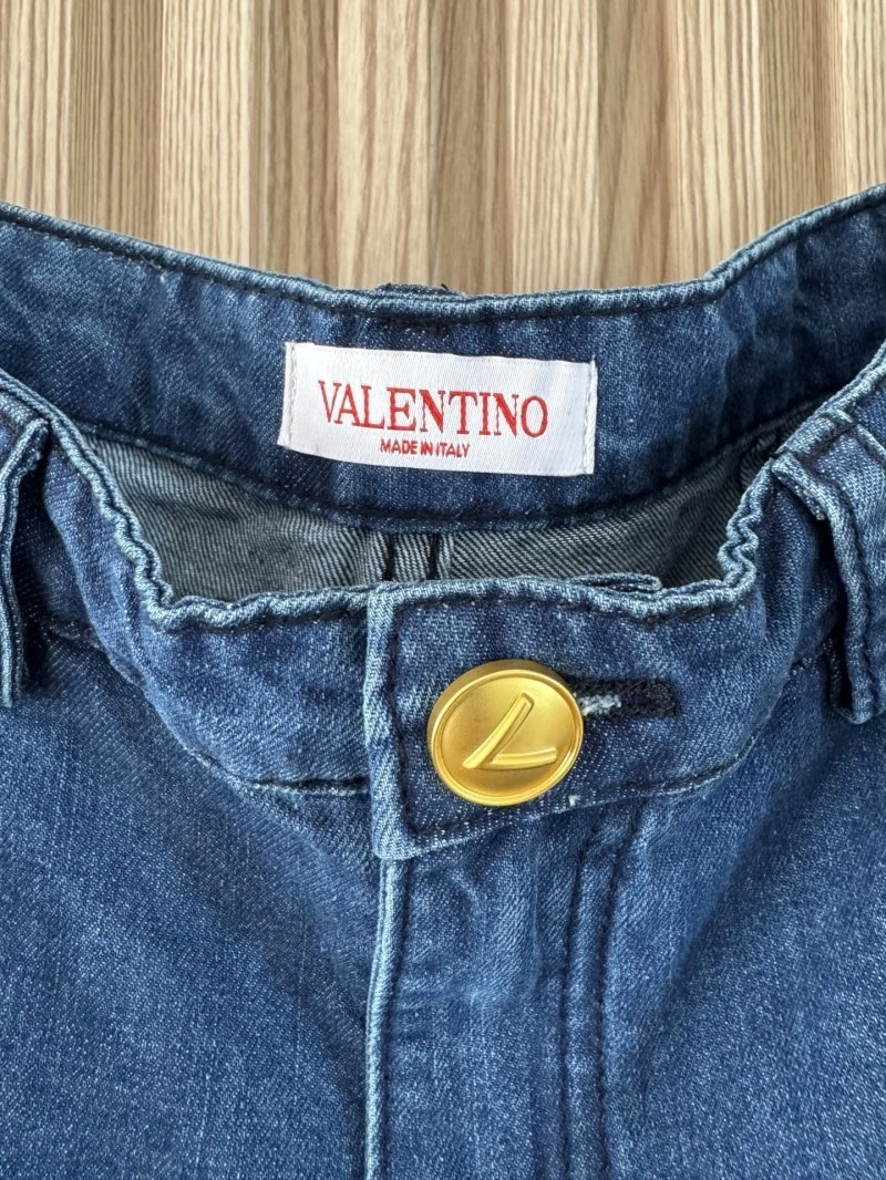 Factory-made Unclassified Brand Short Pants