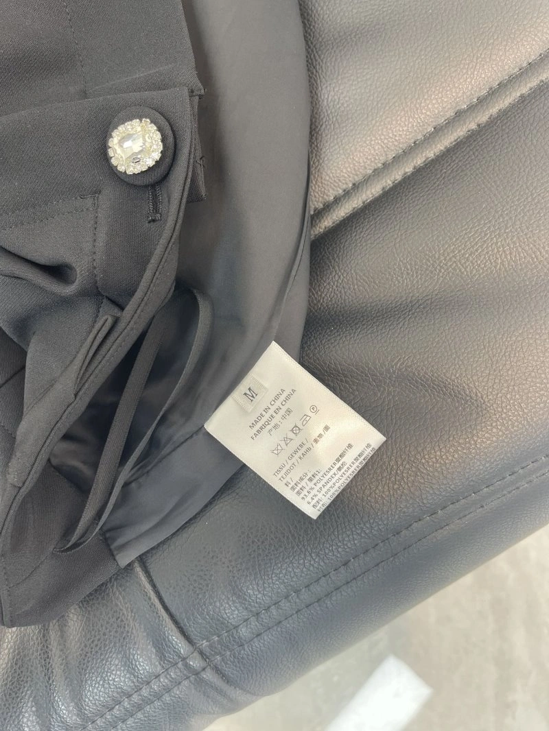 Value-priced Unclassified Brand Short Pants