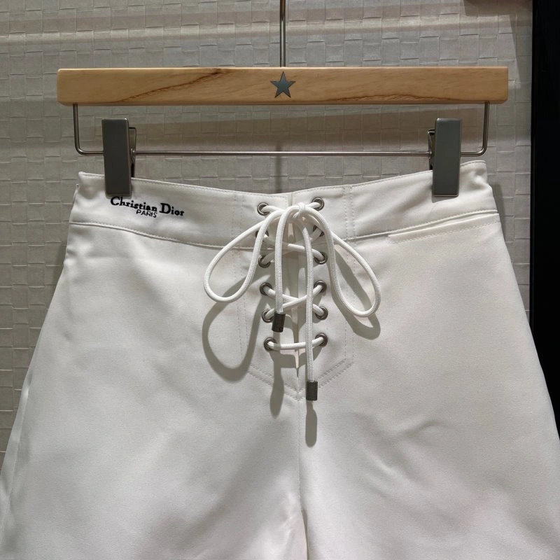 Official Unclassified Brand Short Pants