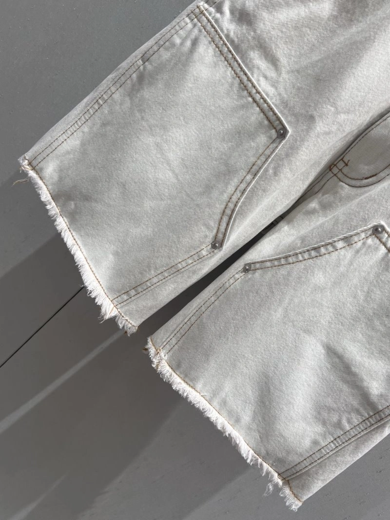 Authentic Unclassified Brand Short Pants