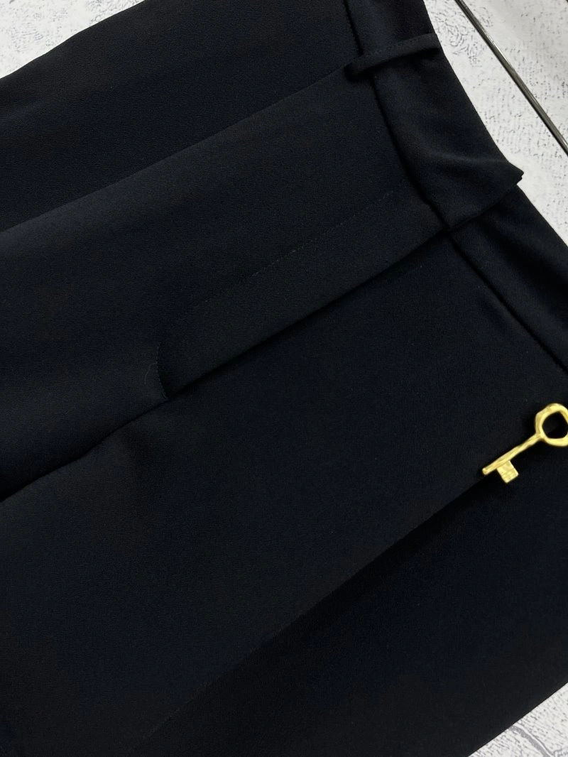 Cut-rate Unclassified Brand Short Pants