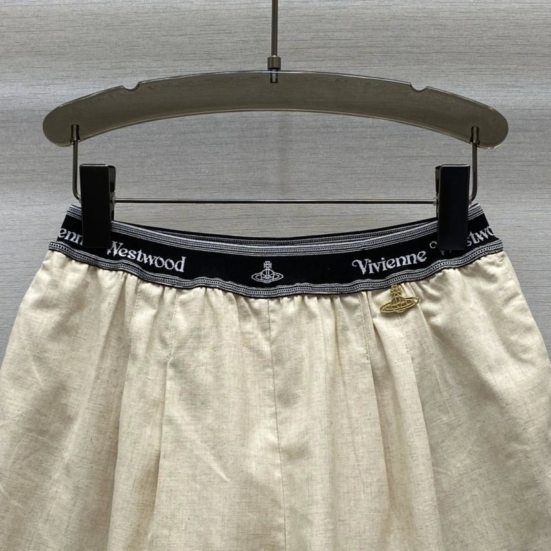 Value-priced Unclassified Brand Short Pants