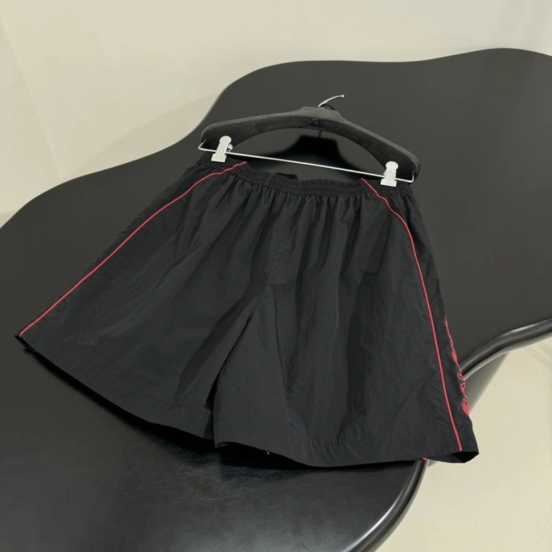 Inexpensive Unclassified Brand Short Pants
