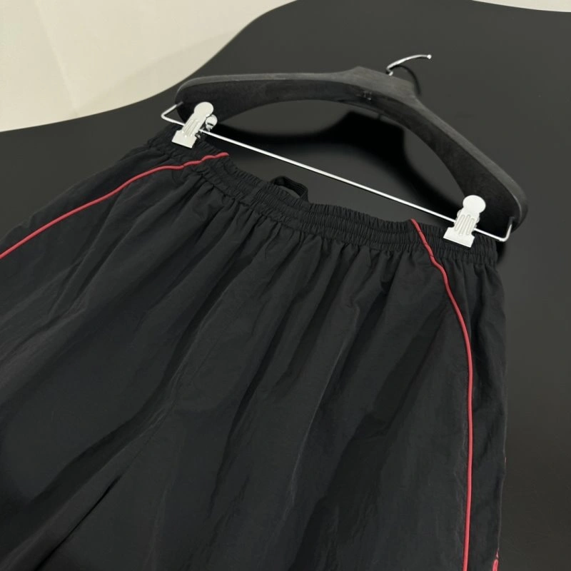 Inexpensive Unclassified Brand Short Pants