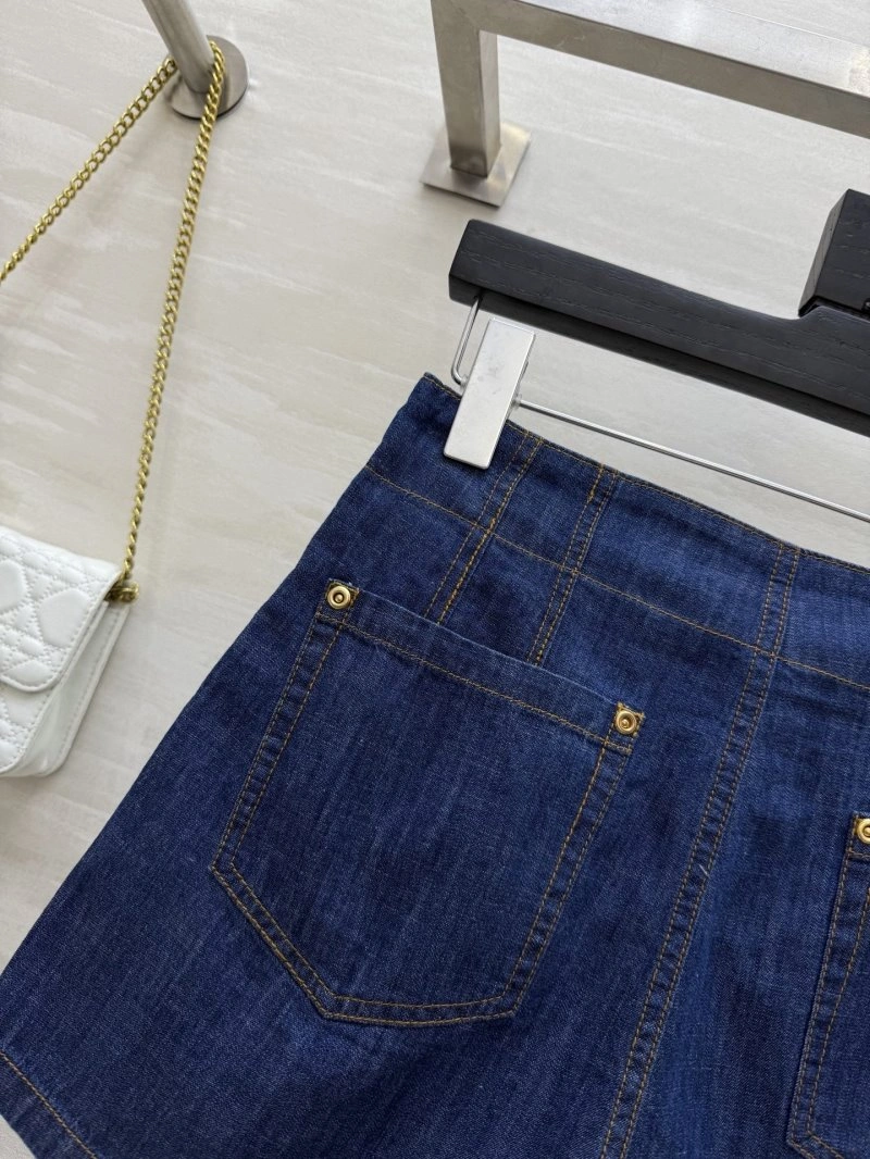 Brand-authenticated Unclassified Brand Short Pants
