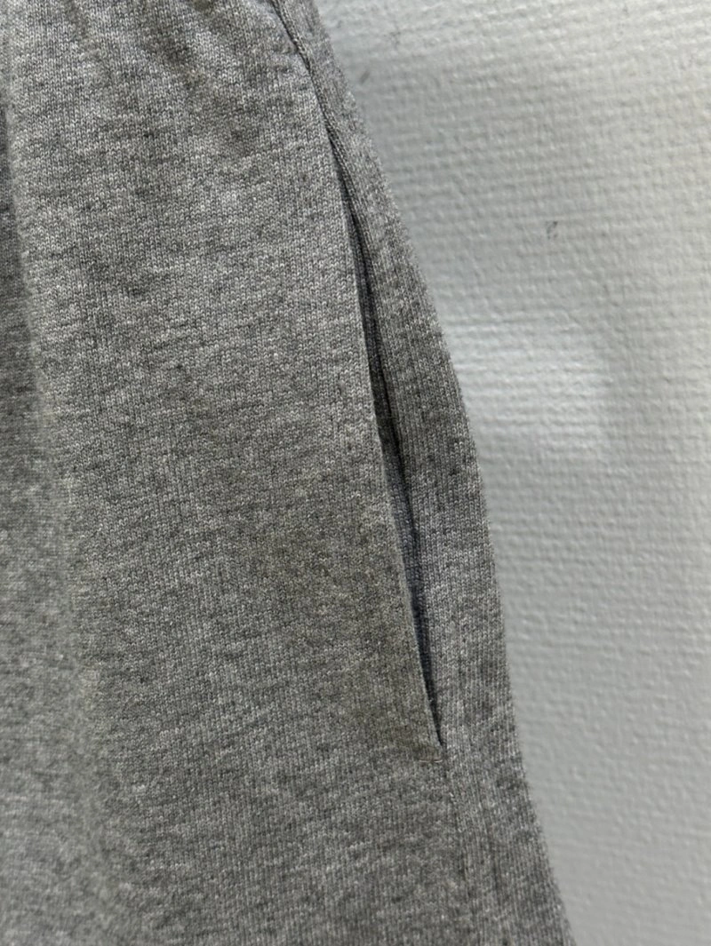 Genuine Unclassified Brand Short Pants