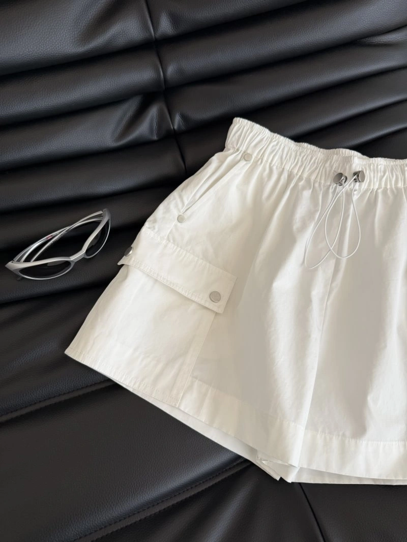 Budget-friendly Unclassified Brand Short Pants