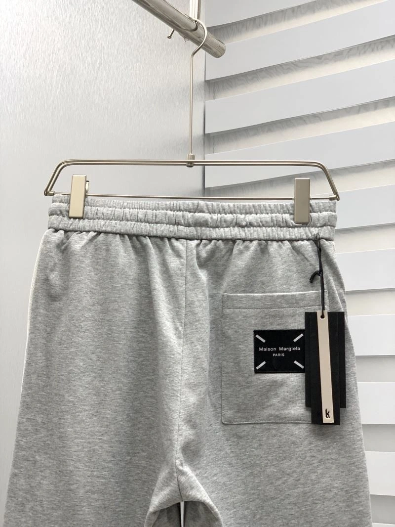 Real Unclassified Brand Short Pants