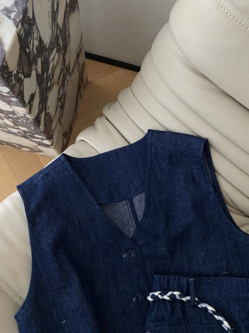 Exact replica Unclassified Brand Short Suits