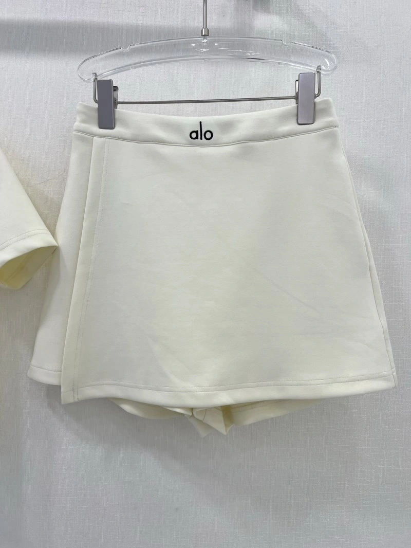 Brand-authenticated Unclassified Brand Short Suits