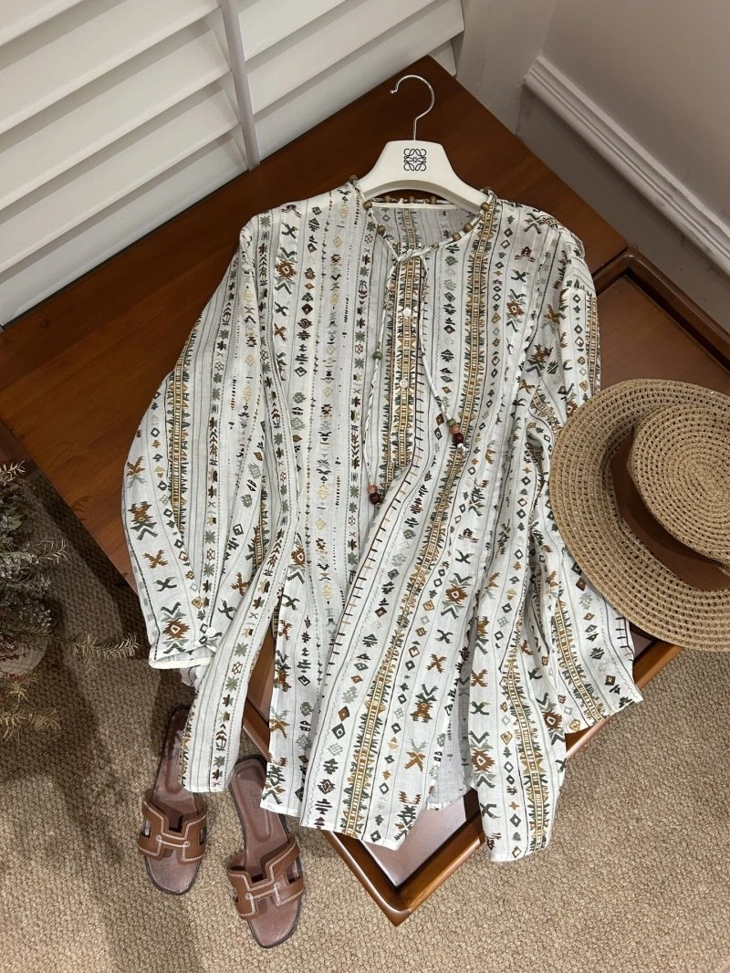 Inexpensive Unclassified Brand Short Suits