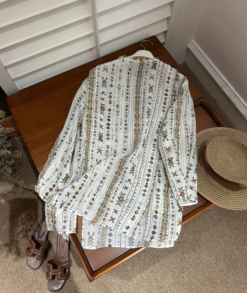 Inexpensive Unclassified Brand Short Suits