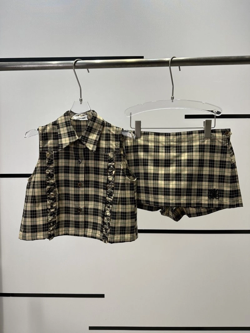Unclassified Brand Short Suits