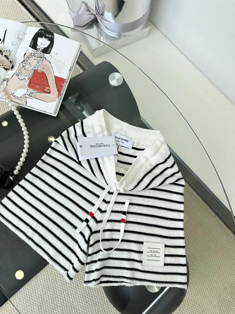 Affordable Unclassified Brand Short Suits