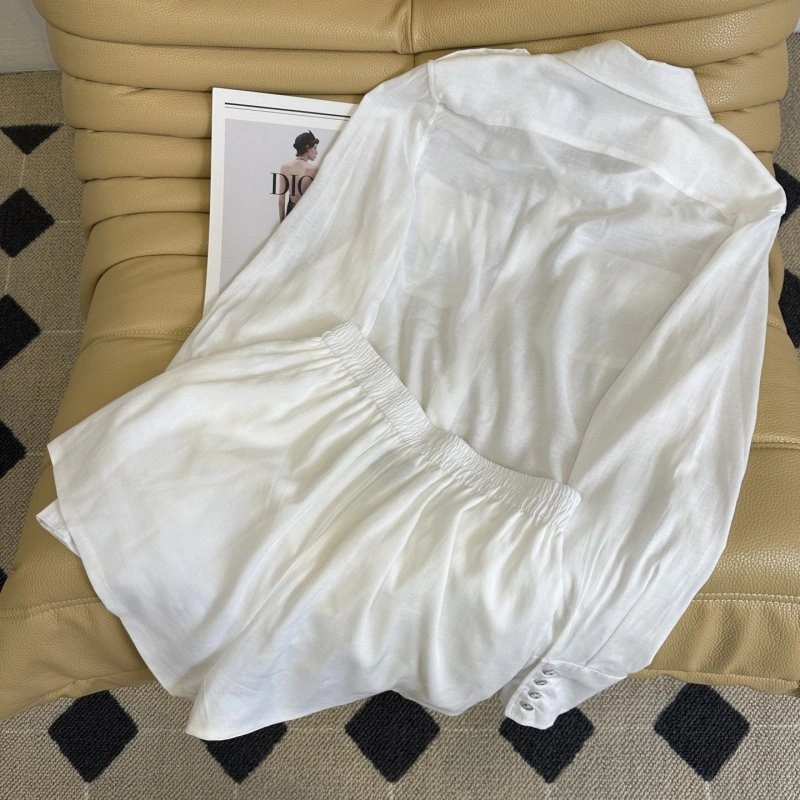 Low-cost Unclassified Brand Short Suits