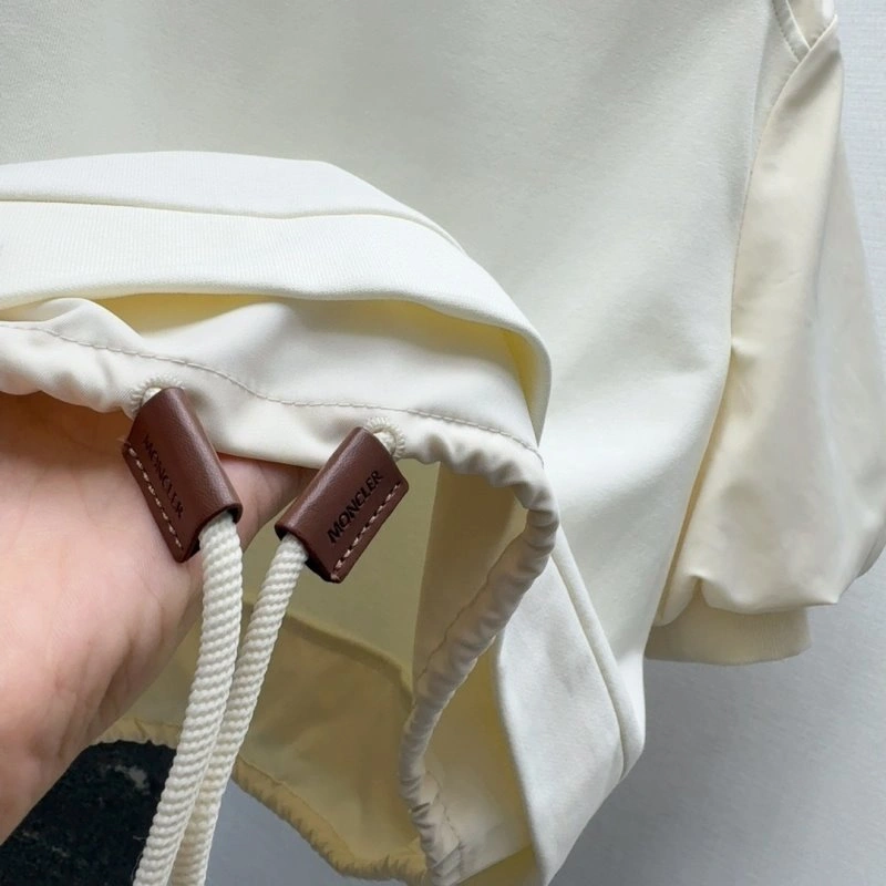 Low-cost Unclassified Brand Short Suits