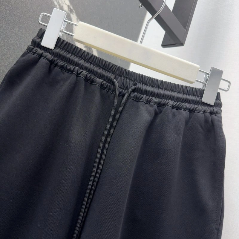 Affordable Unclassified Brand Short Suits