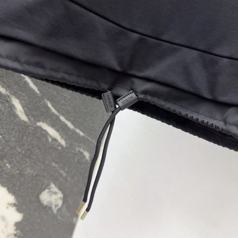 Affordable Unclassified Brand Short Suits