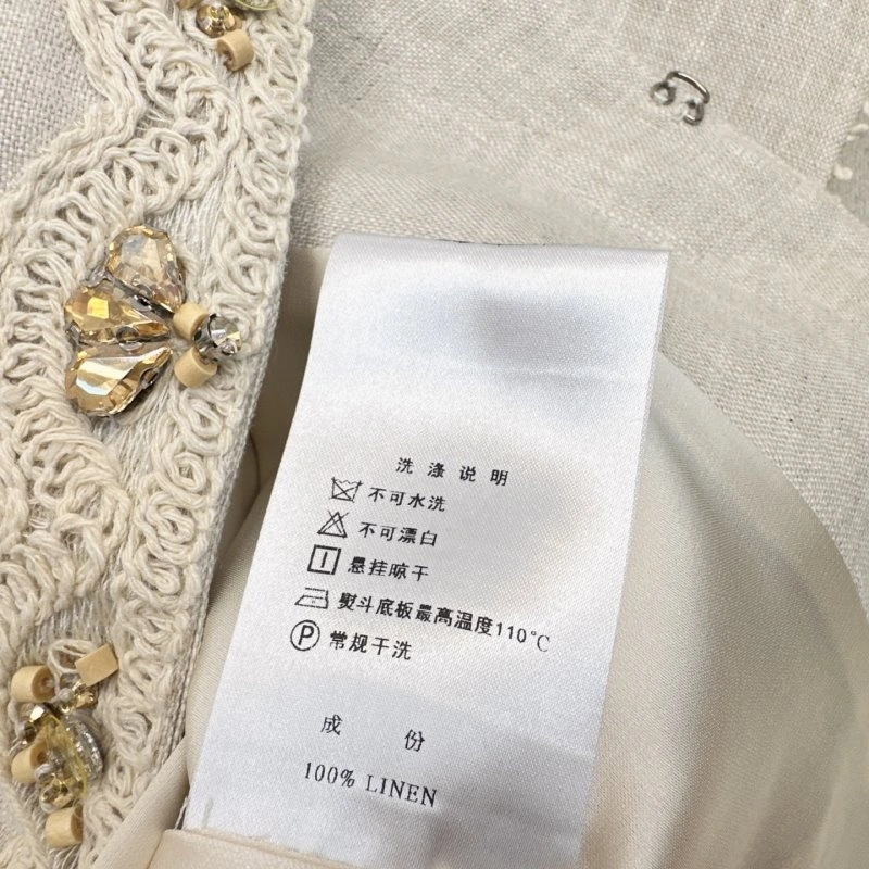 Precise copy Unclassified Brand Short Suits