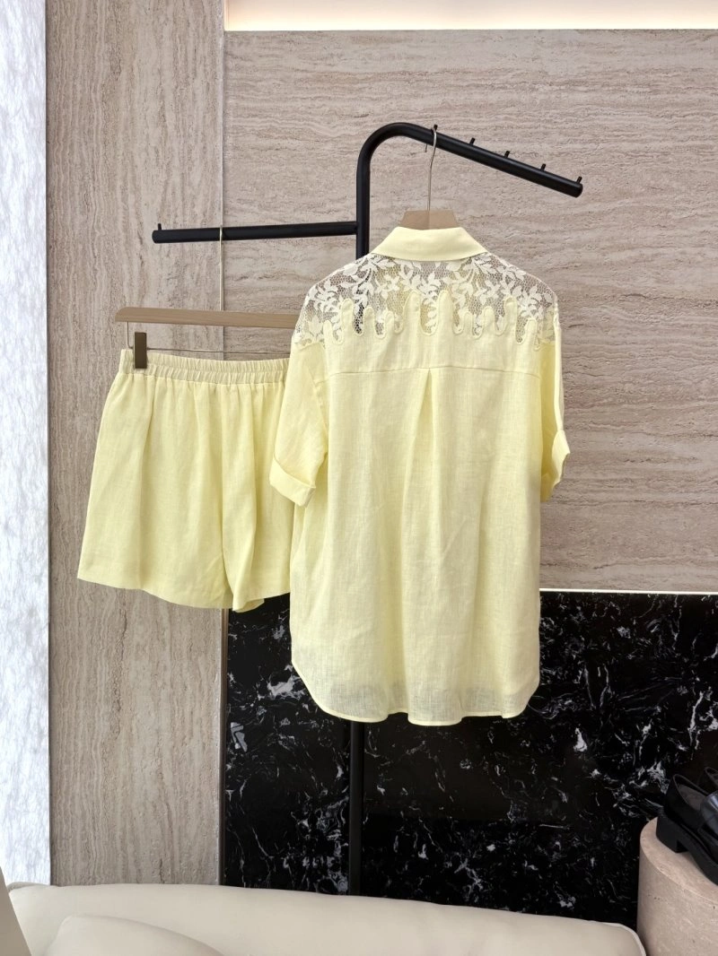 Inexpensive Unclassified Brand Short Suits