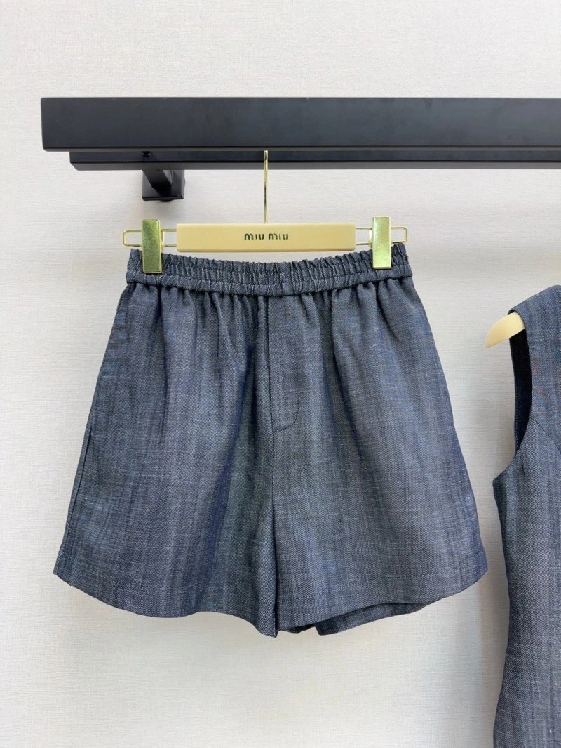 Precise copy Unclassified Brand Short Suits