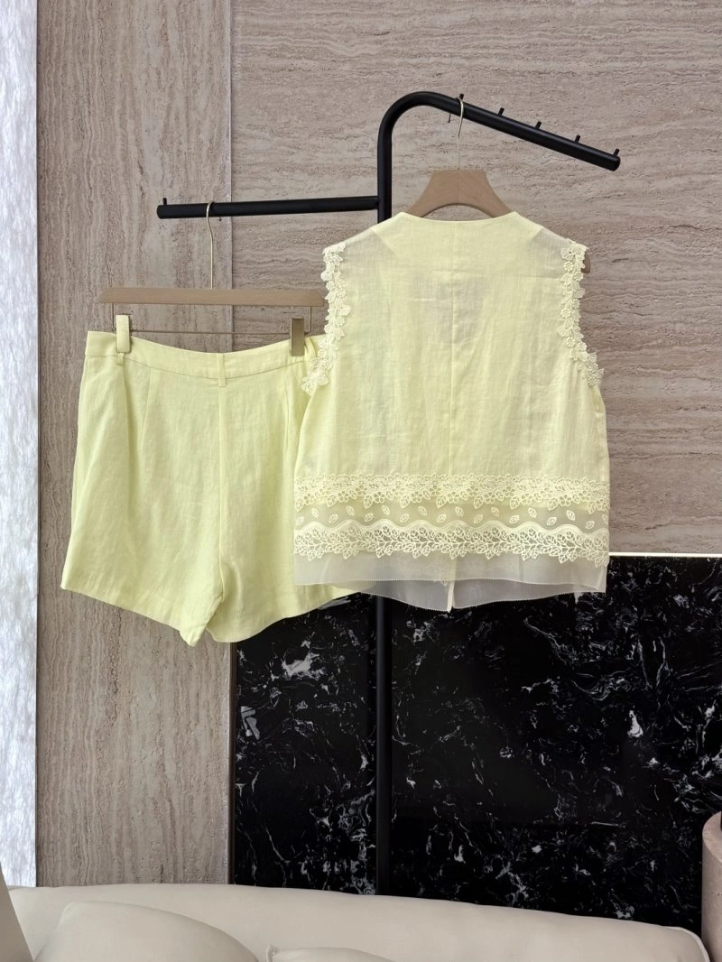 Inexpensive Unclassified Brand Short Suits