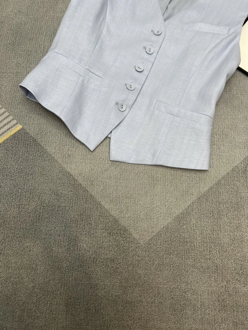 Exact replica Unclassified Brand Short Suits