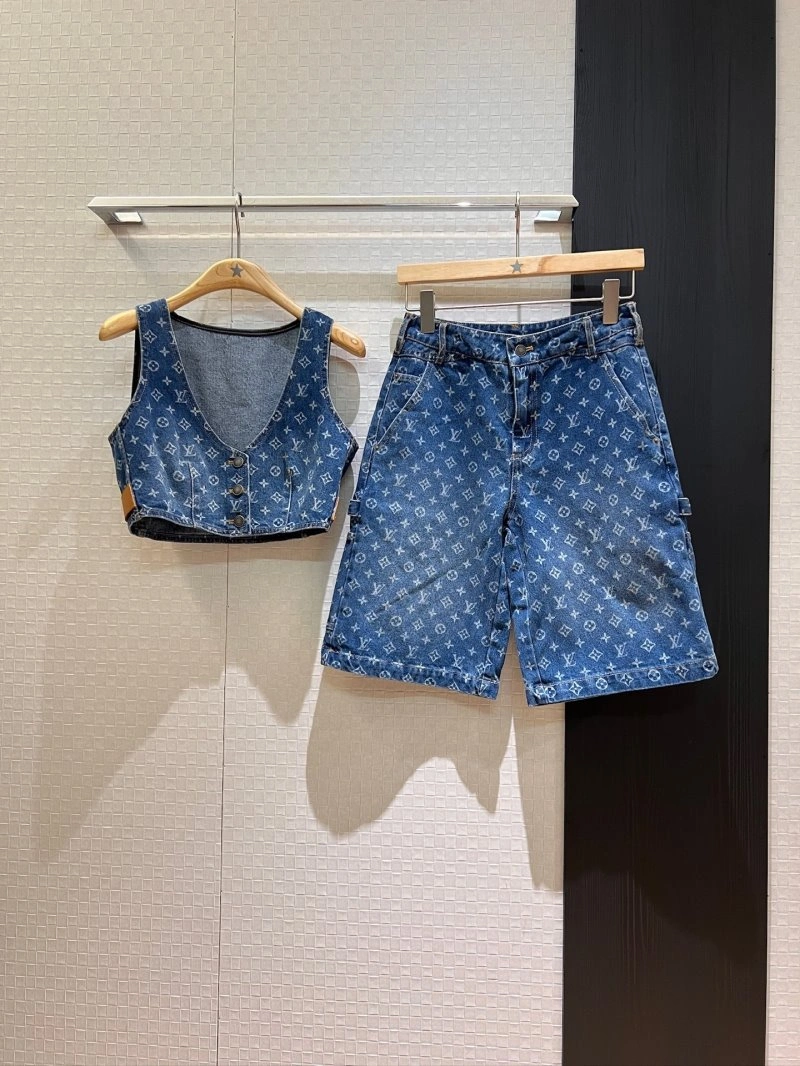 Unclassified Brand Short Suits