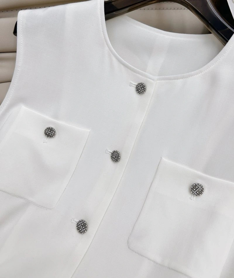 Reasonably priced Unclassified Brand Short Suits