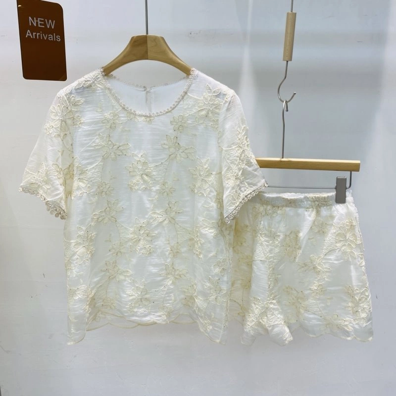 Bargain Unclassified Brand Short Suits